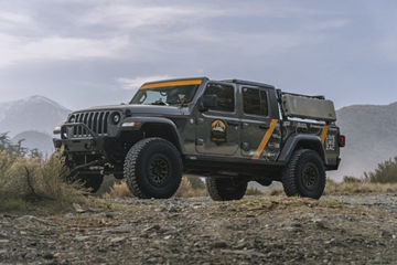 2024 Jeep Gladiator - Black Rhino TUSK - Green | Wheel Pros